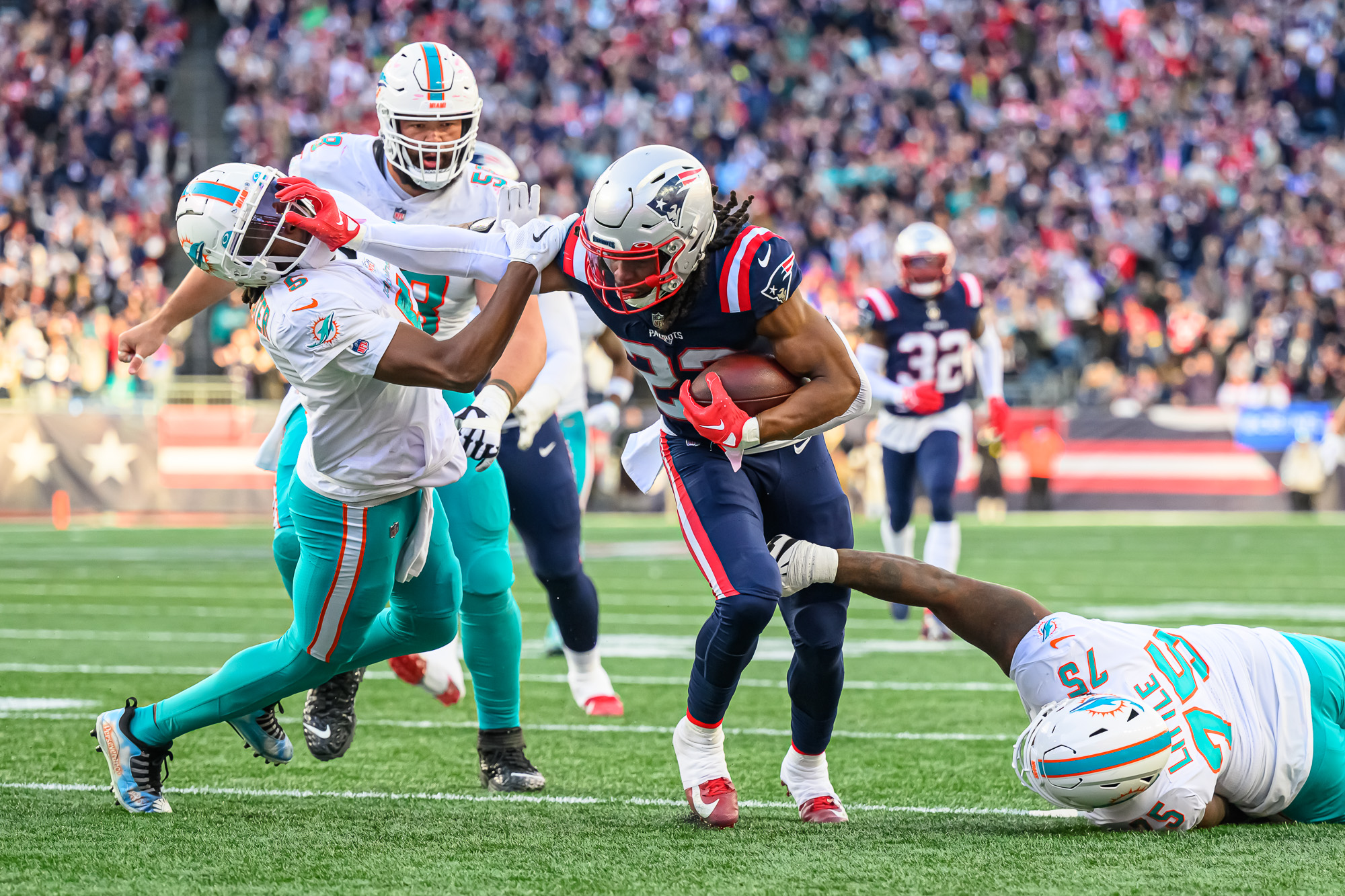 Bedard: Kyle Dugger gets transition tag, meaning Mike Onwenu will get ...