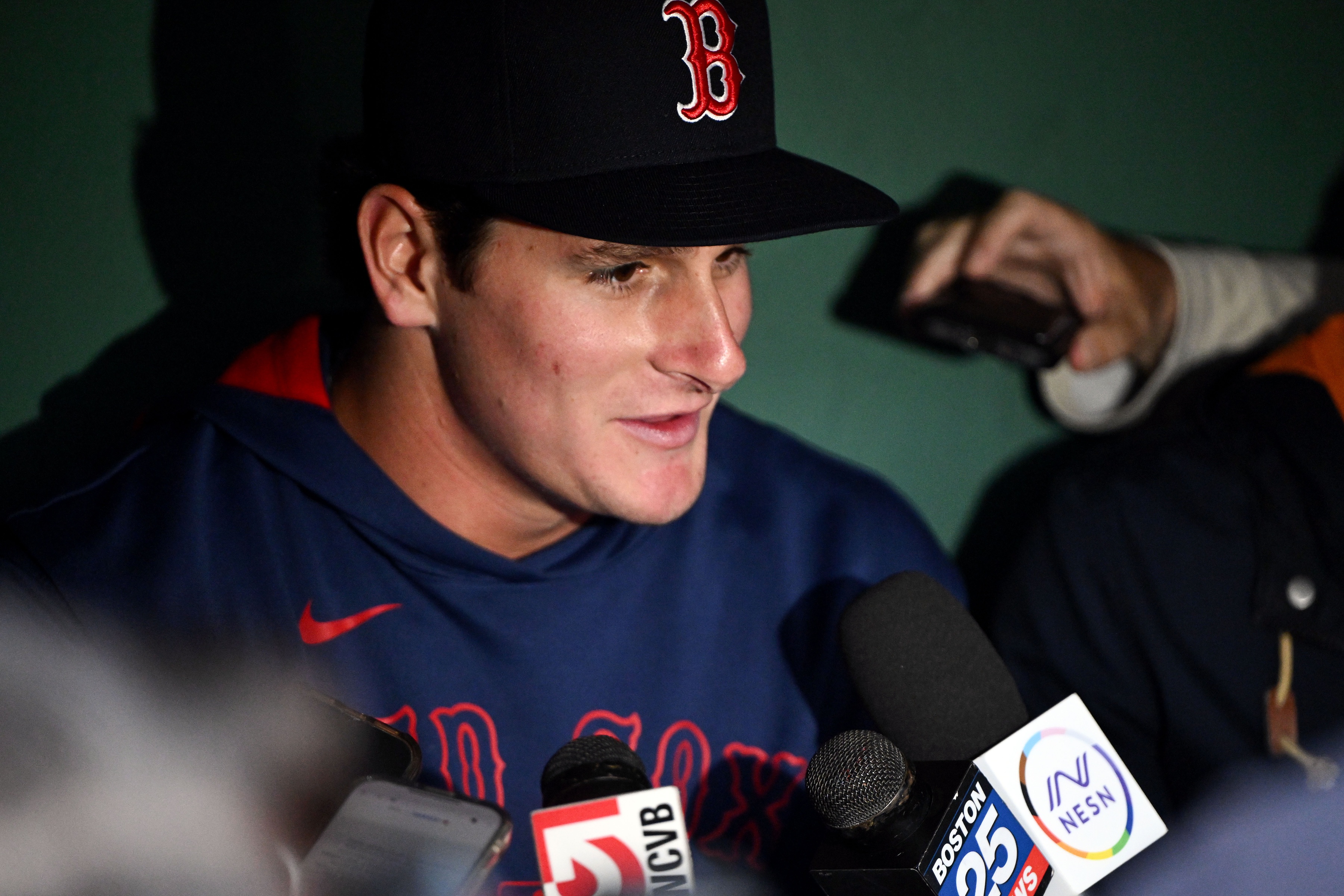 Red Sox Notes: Rafael Devers dealing with minor physical issue, Alex ...