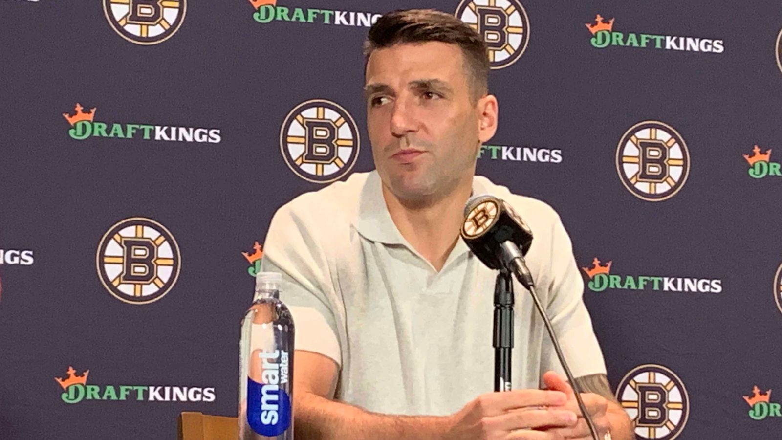 NHL Notebook: Bergeron amused by Bruins comeback chatter