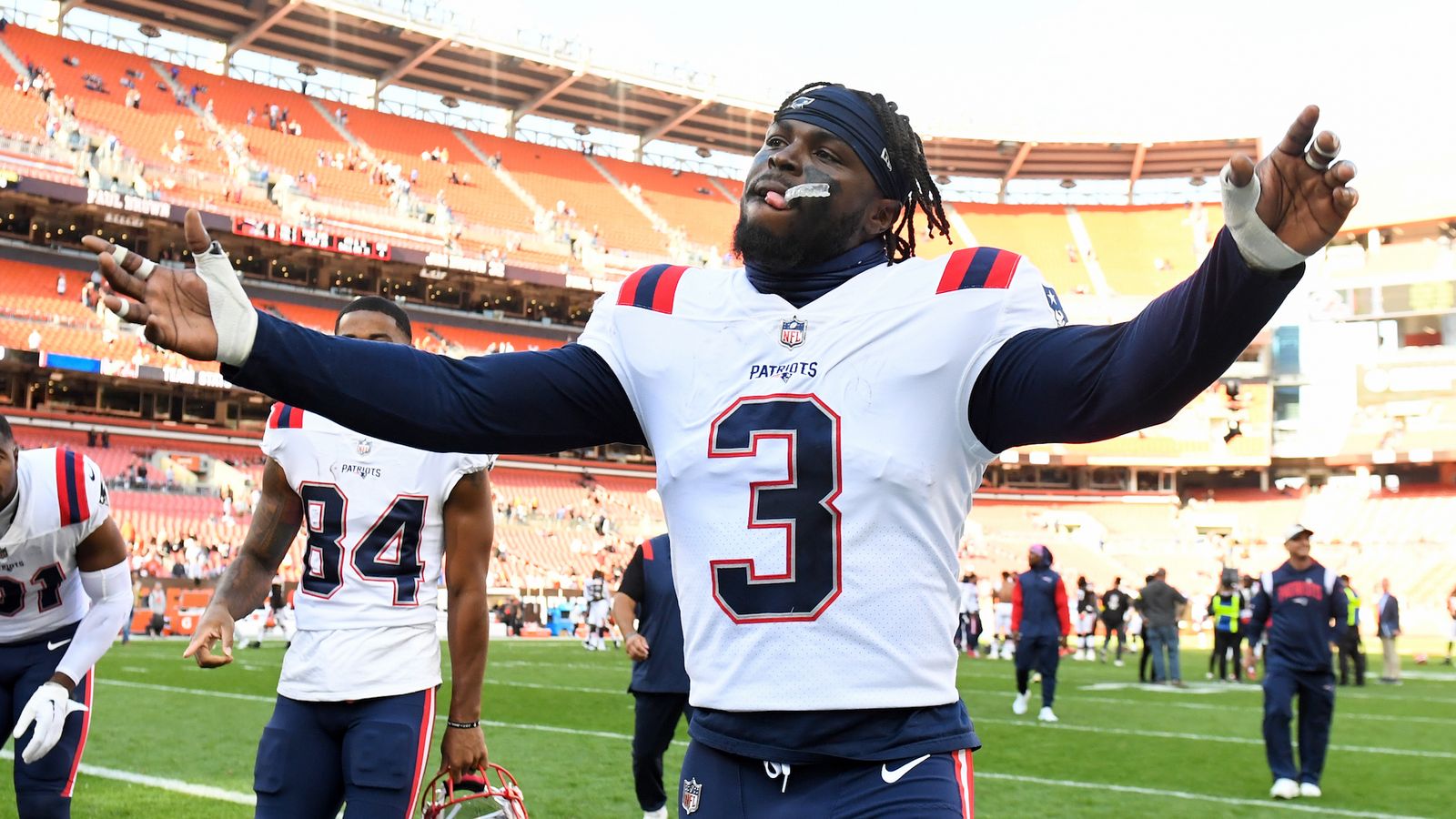 A confident and explosive Jabrill Peppers is bringing the thump on ...