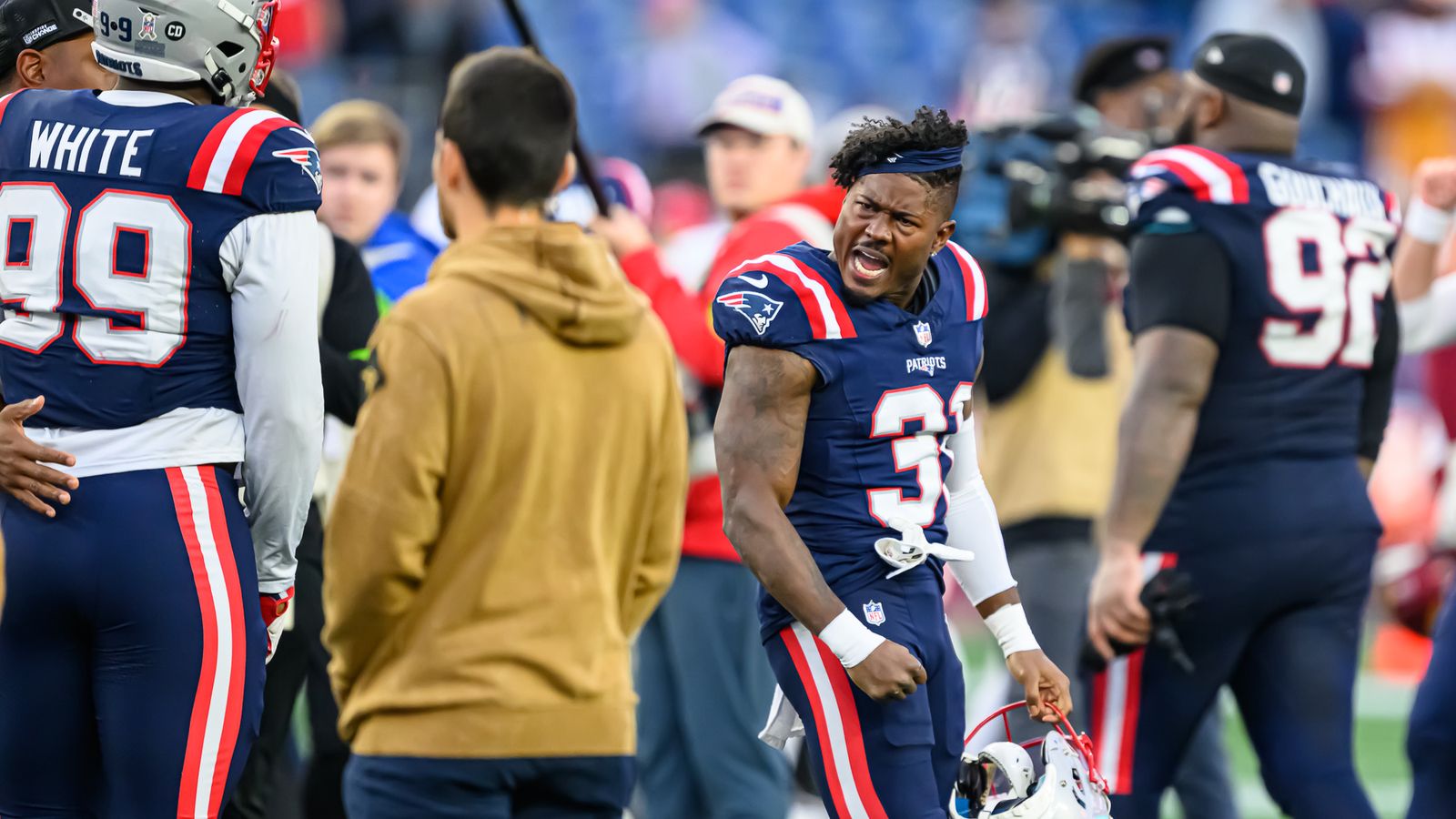 Photos: Adam Richins' top shots from Patriots-Commanders 11.05.23