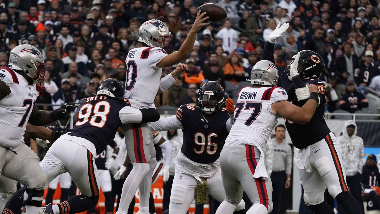 Bedard's Breakdown: Defense, coaches pick up Drake Maye during off game ...