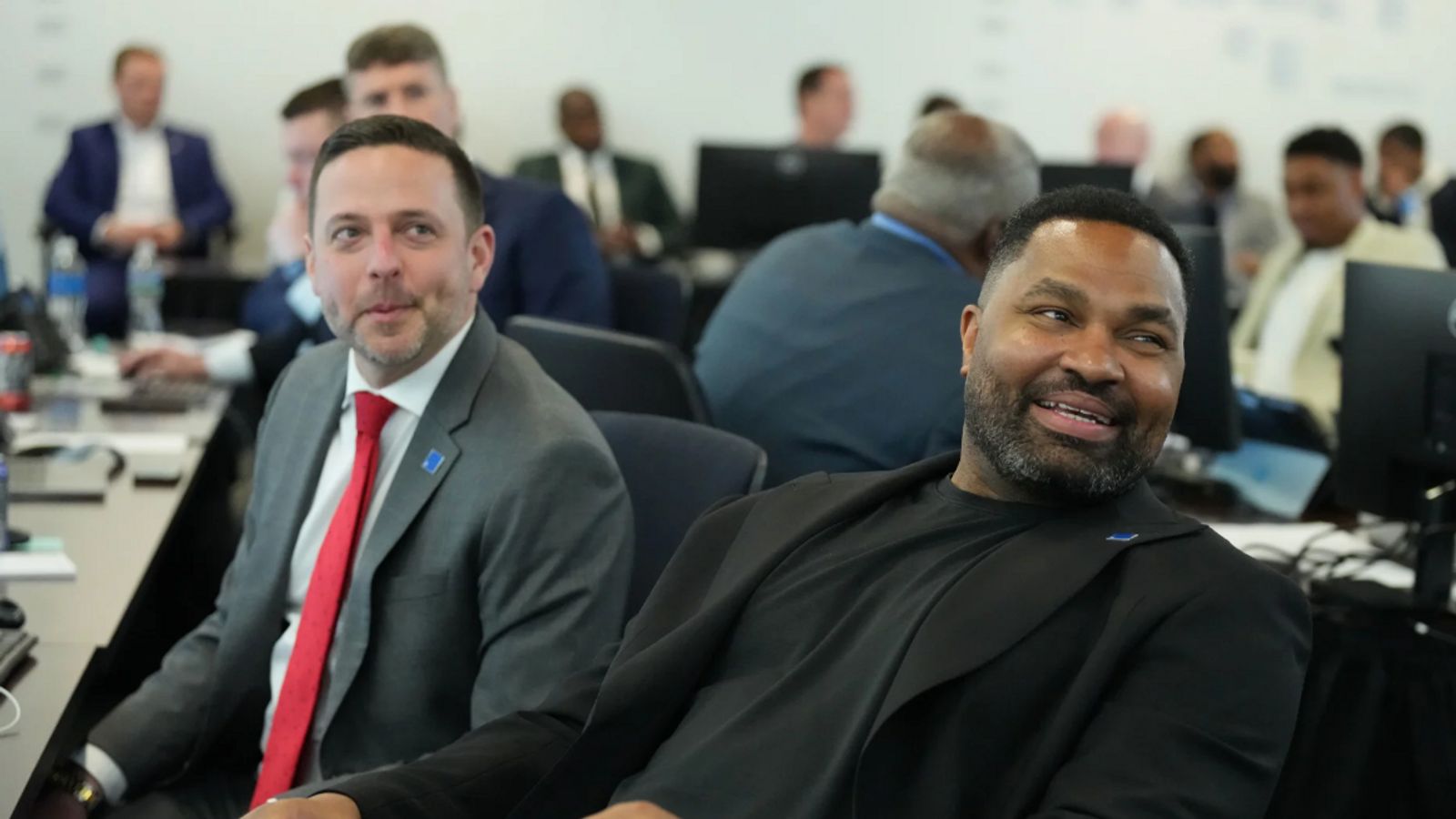 Eliot Wolf and Jerod Mayo speak to the media: 'Drake was the player ...