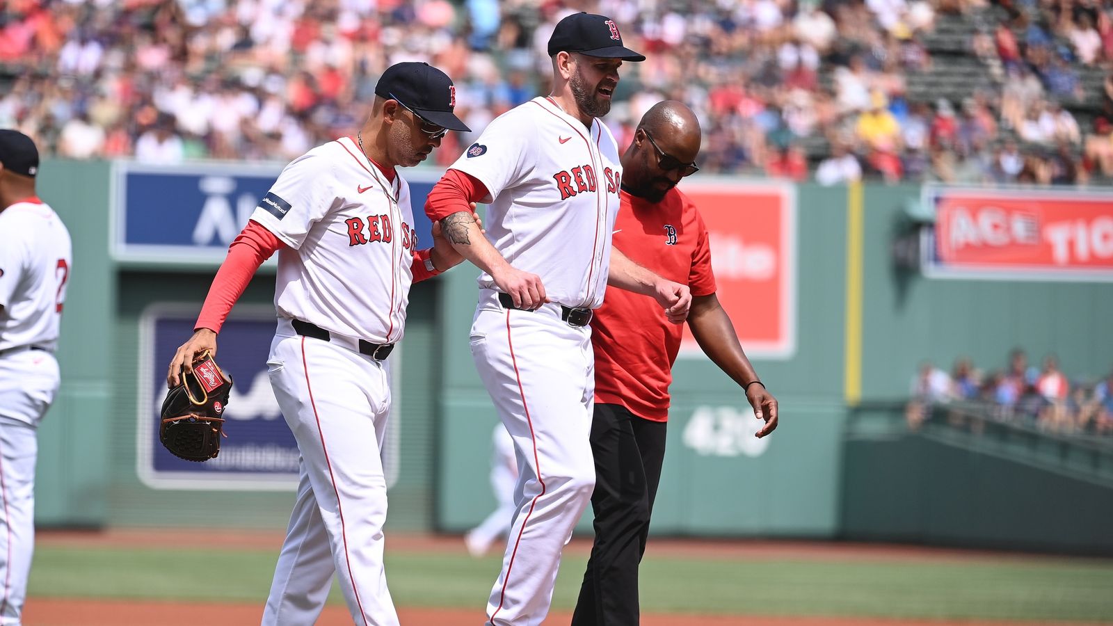Coolbaugh: Paxton injury, Red Sox sweep feels like beginning of the end ...