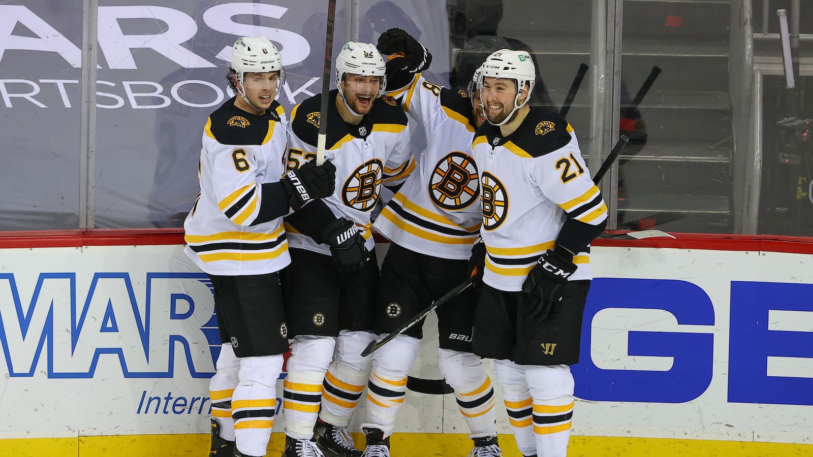 With Sean Kuraly at center, Boston's 3rd line has finally found an ...