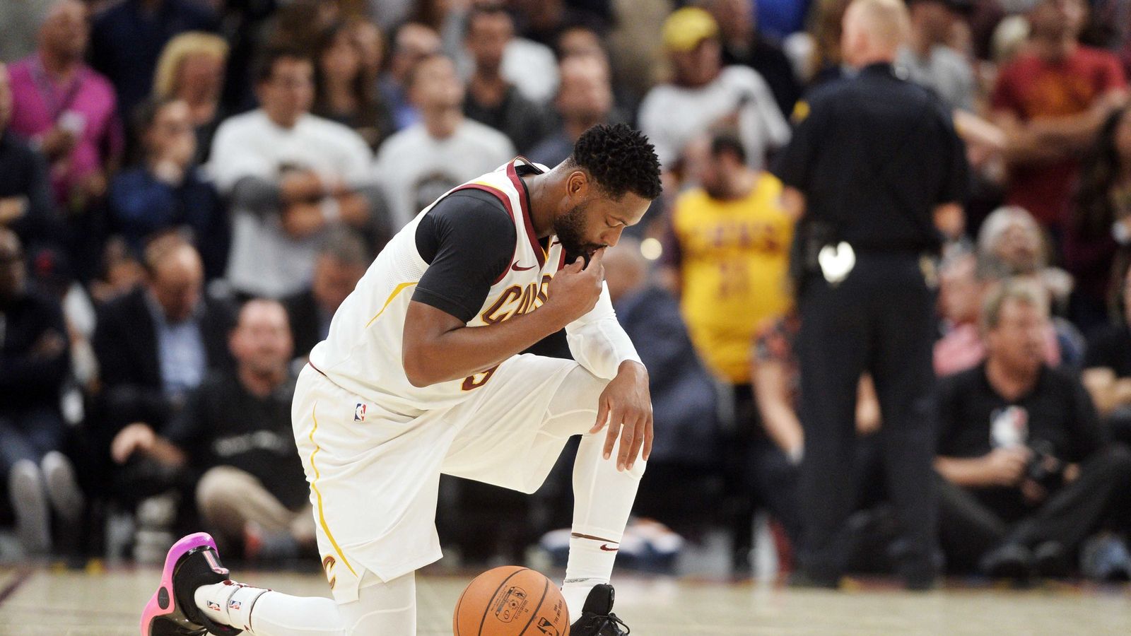 NBA, sports social media reacts to Gordon Hayward injury