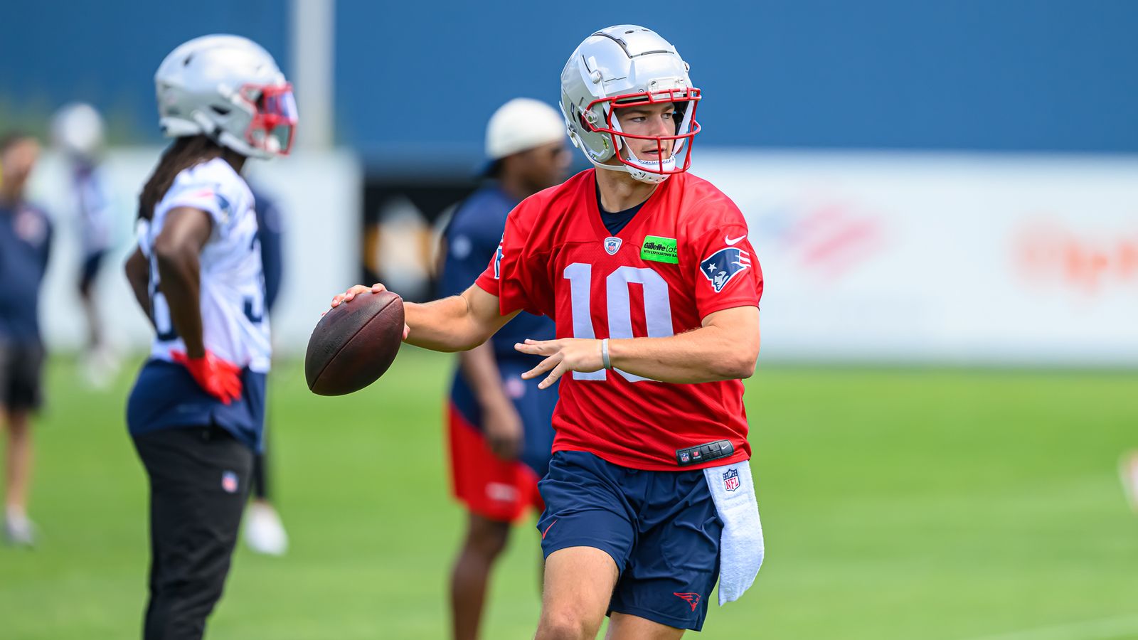 NFL Notebook: Giardi - Progress report for Patriots newbies