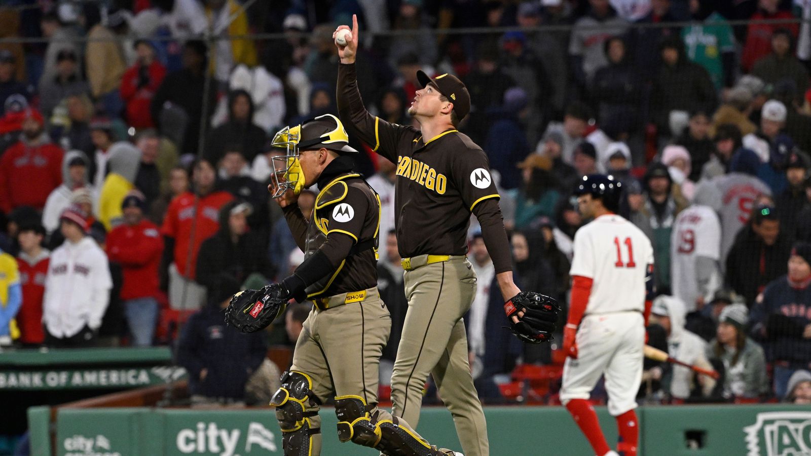 Final: Boston Red Sox 2 vs San Diego Padres 3 - Padres score game ...